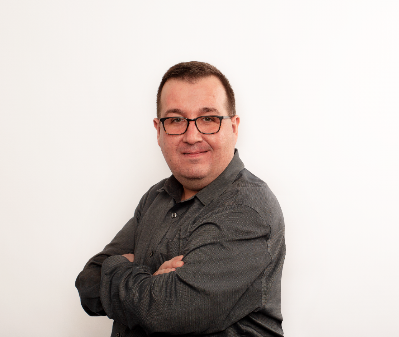 Biography – Ryan Donovan